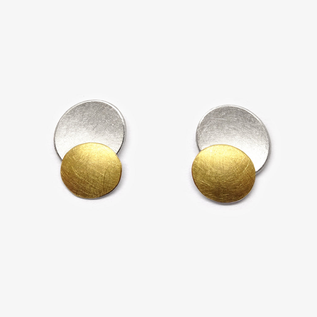 PEBBLE STUDS – ORRO