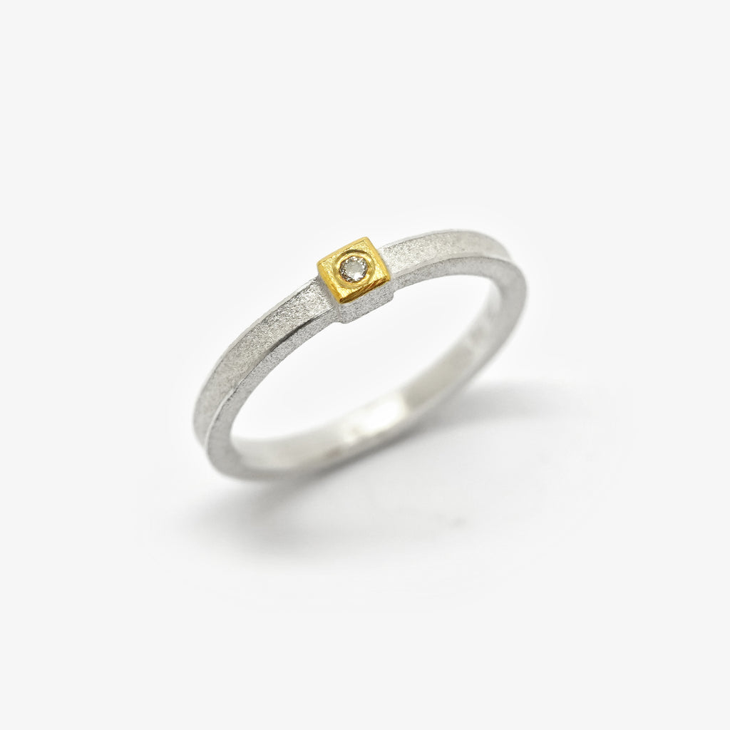 LITTLE DIAMOND RING – ORRO