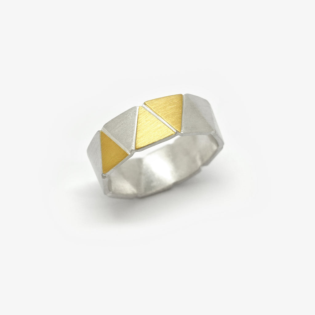 TRIANGLES RING – ORRO