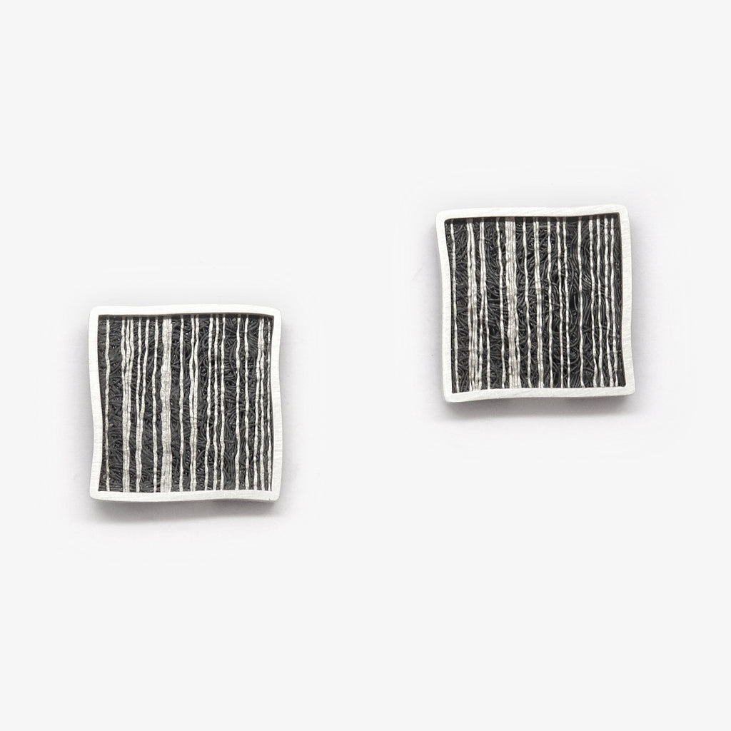 LARGE STUDS - VERTICAL SILVER – ORRO