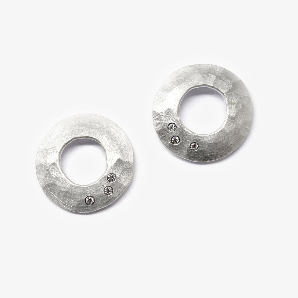 LARGE MILKYWAY STUDS - 3 DIAMONDS – ORRO
