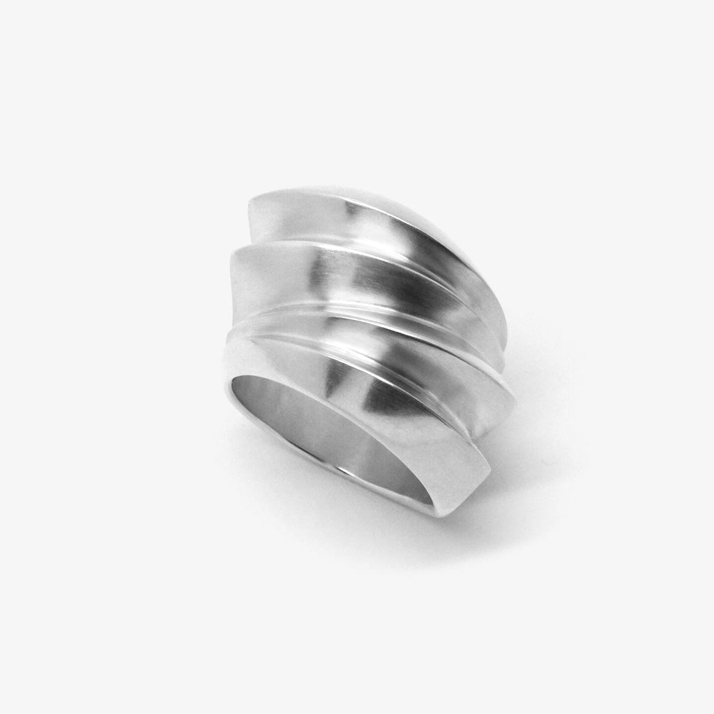 ANGELA HUEBEL - OPERA HOUSE RING - SILVER – ORRO